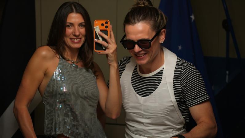 Como Hailey Bieber, Garner e Sweeney celebram o Dia de Ação de Graças ...