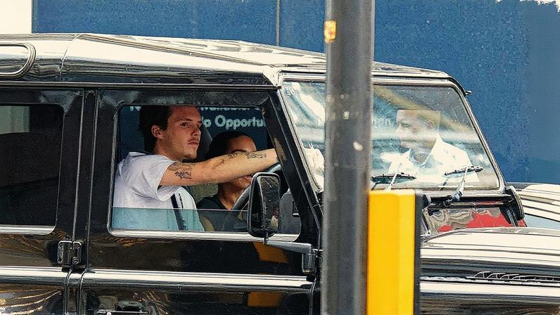 Cruz Beckham, 20 anos, tem carteira de motorista suspensa após duas ...