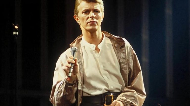 Heroes de David Bowie registra pico de streaming após Stranger Things ...