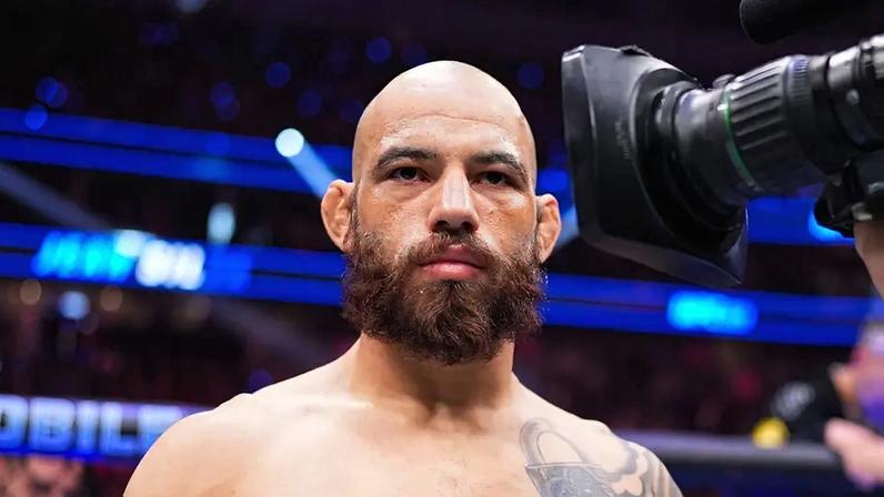 Jean Silva vence Arnold Allen no UFC 324 e busca chance ao título ...