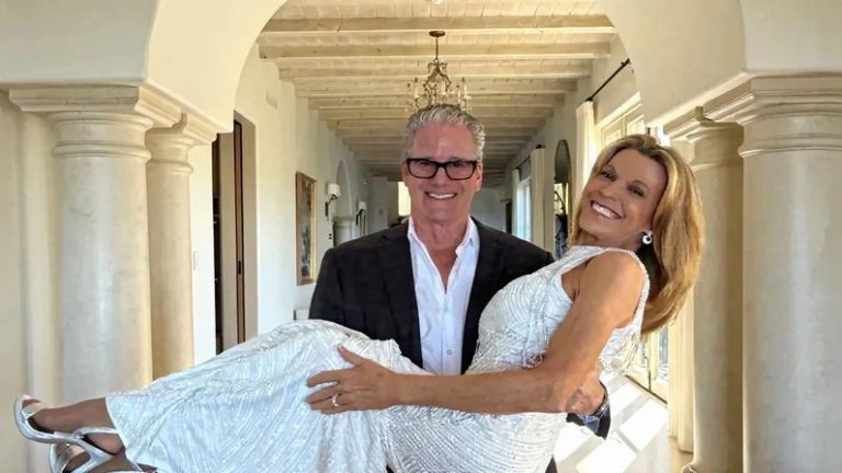 Vanna White casa-se com parceiro de longa data em cerimônia privada ...