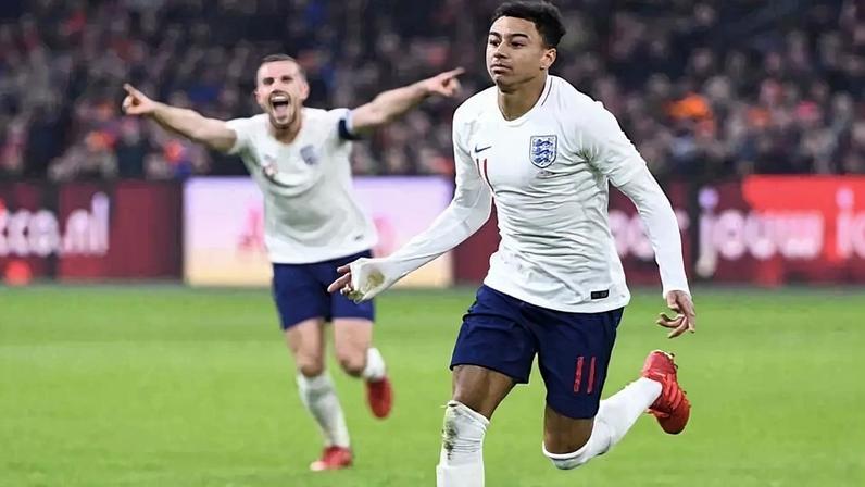 Lingard tem gols na Copa e destaque na Premier League e pode reforçar o ...